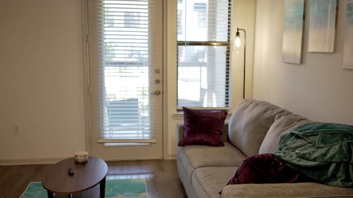 Modern Frisco Stay | Near The Star - Frisco, TX