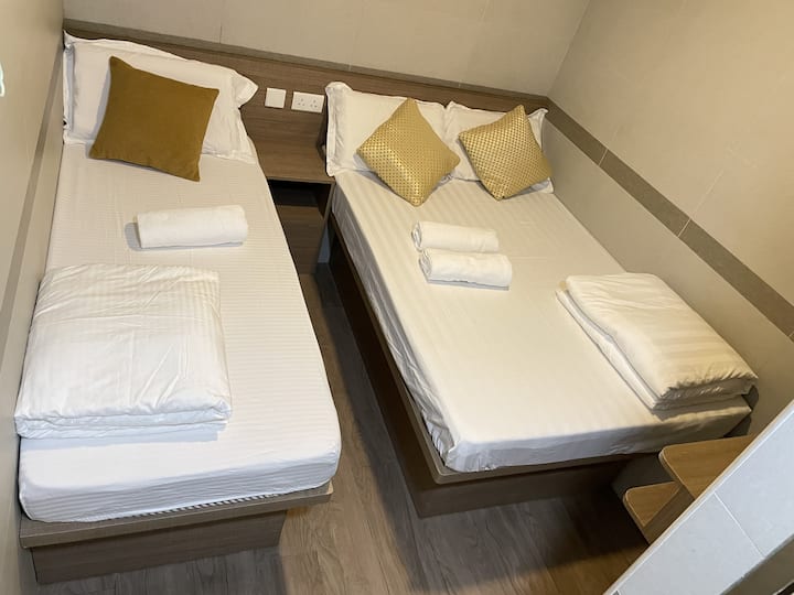 Clean & Cozy Rm For 3 Ppl In Mong Kok - Hong Kong