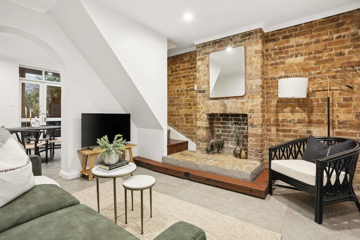 Central 2br Terrace Home In Trendy Surry Hills. - Surry Hills