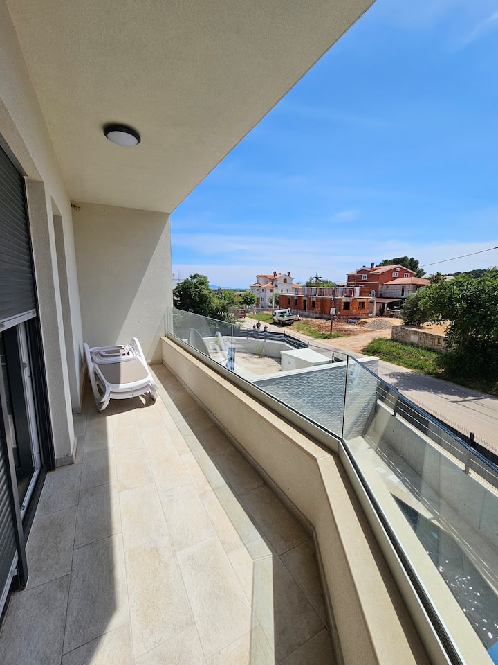 Beautiful Villa Nearby The Sea - Ližnjan