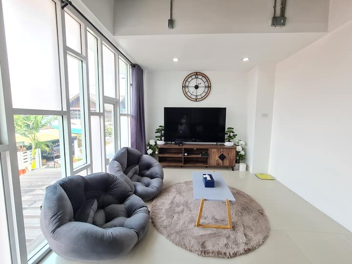Townhouse 4br @ Heart Of Nimmanhemin - Chiang Mai