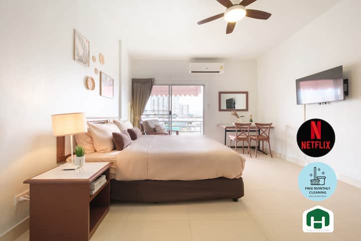 36s.qm. Apt. Next To Sathorn-rama Iv - Bangkok