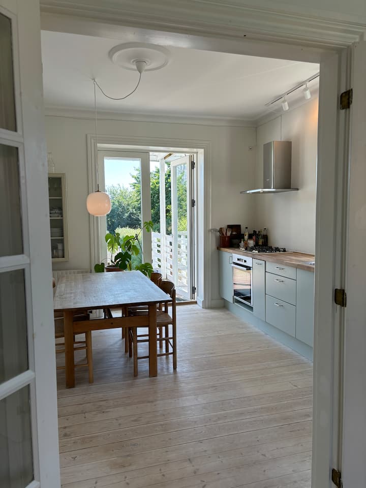 Villalejlighed Med Privat Have - Copenhague