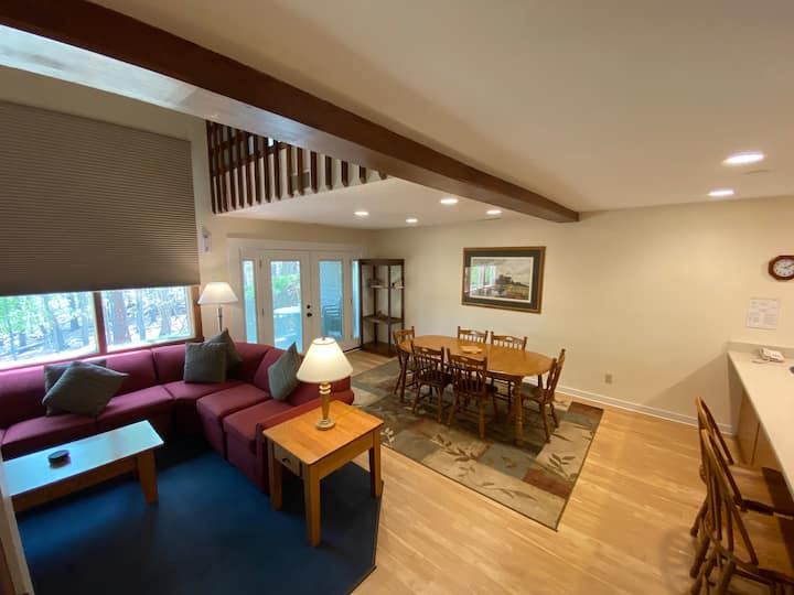 2 Bedroom Condo - Mountain Villa - Massanutten, VA