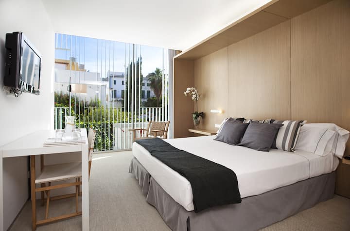 Habitación Superior En Hotel Alenti - Sitges