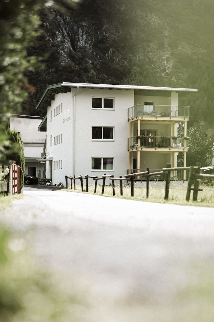 Lebe' Scharnitz - Top 1 - Innsbruck