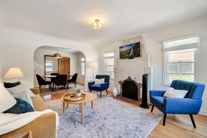 Lovely Two Bedroom Near Old Town - Fort Collins, CO
