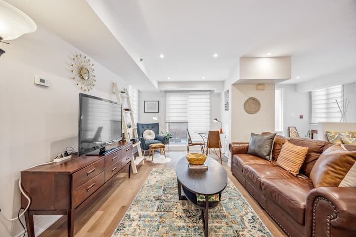 Charming Oasis In Richmond Hill - Vaughan