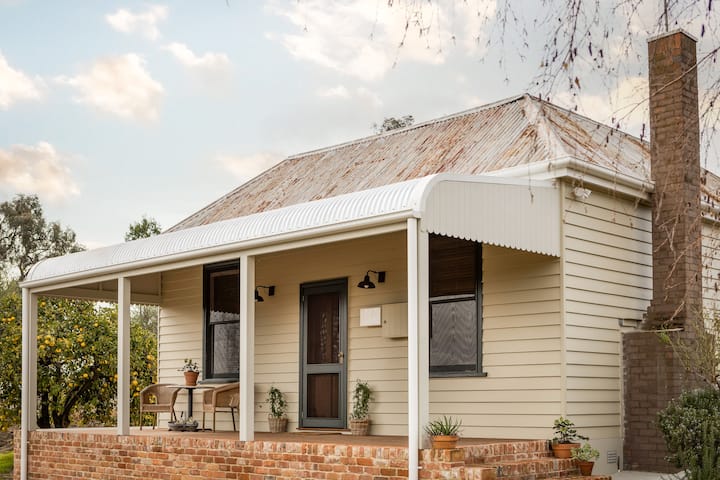 The Beekeepers Cottage - Beechworth