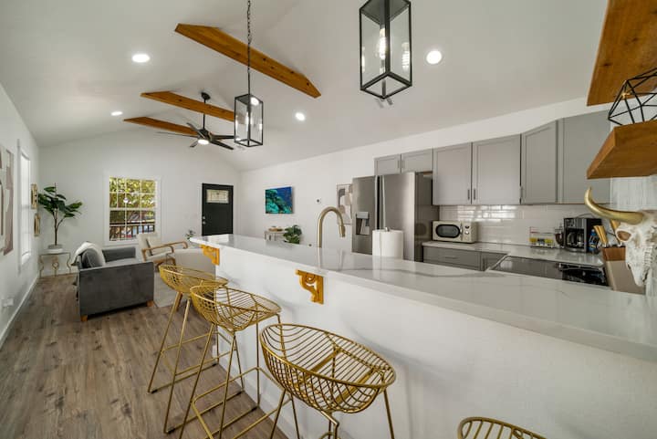Tulsa's Hidden Gem Off Route 66 Unit B - Tulsa