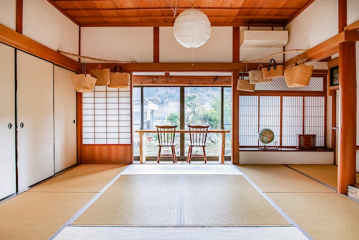 Spacious Mountain Home - One Hour From Osaka - Nara