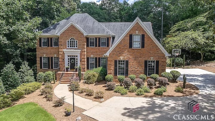 Georgia Game Day Pool House - Athens, GA