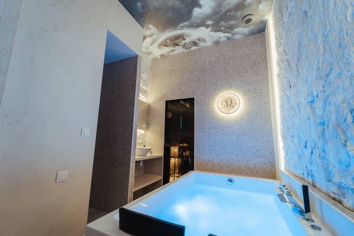 Suite Intemporelle /Balnéo Xxl/ Extérieur Privé/ - Mèze