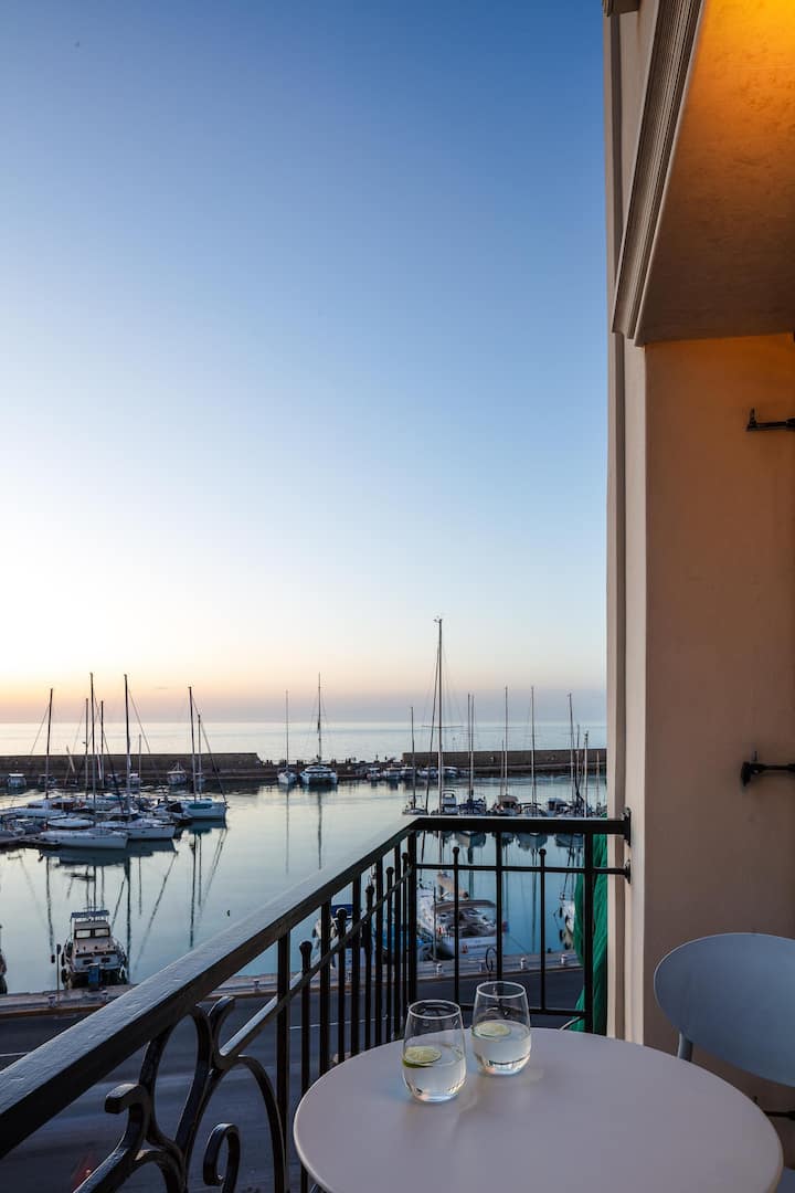Spacious Three-bedroom Haven In Heraklion Center - 伊拉克里歐