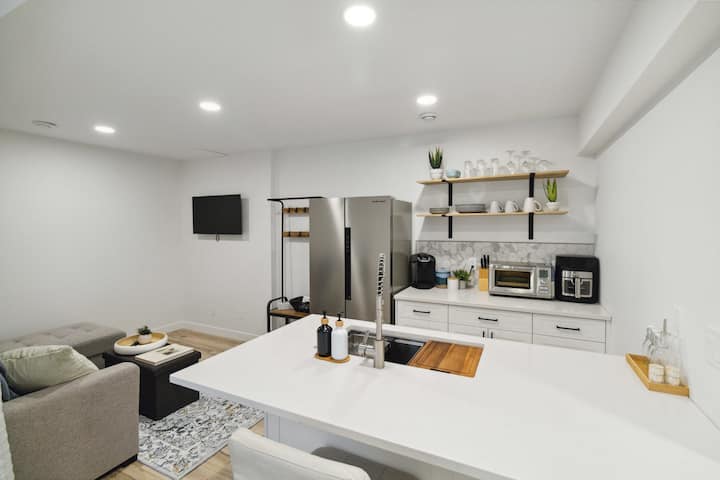 *The Aspen - Brand New! Clean!* - Saskatoon
