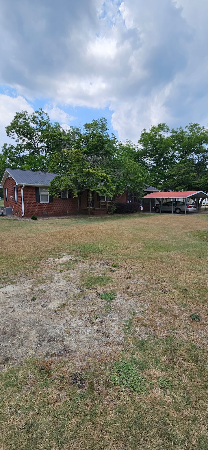 Bella - Goldsboro, NC