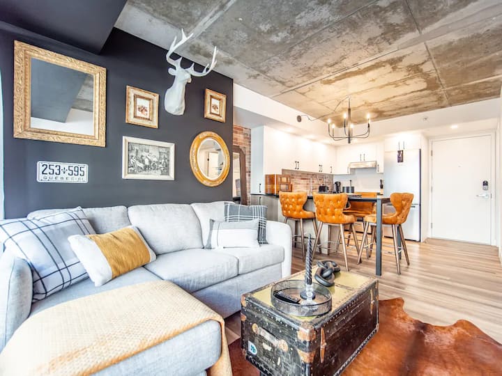 Rustique, Chic En Ville,  3 Lits +2 Salles De Bain - Quebec City
