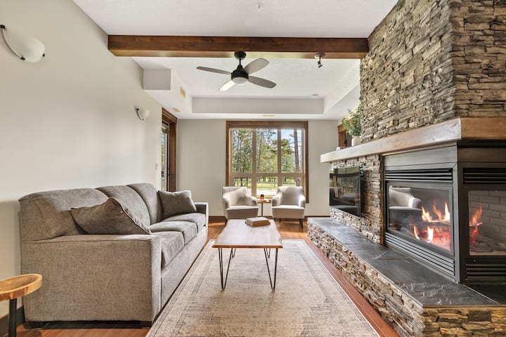 Grizzly Springs | Outdoor Pool/hot Tub | Fireplace - Radium Hot Springs