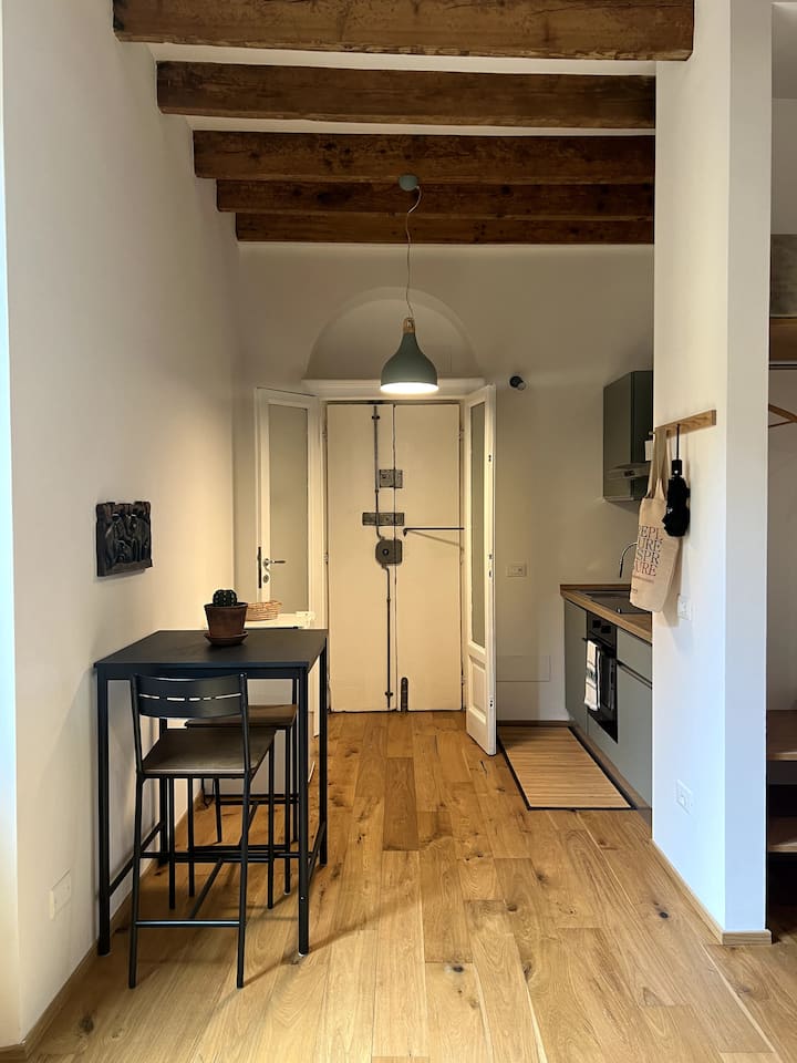 Urban Oasis In Milan - Milan