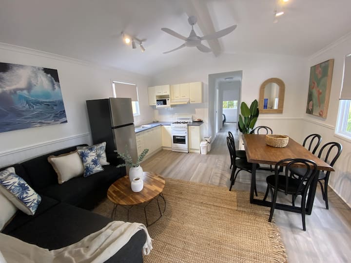 Two Bedroom Beach House - Byron Bay