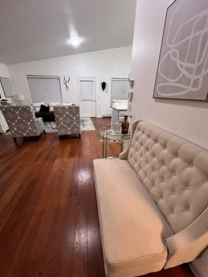 Cozy Retreat In Downtown Valdez - Valdez, AK