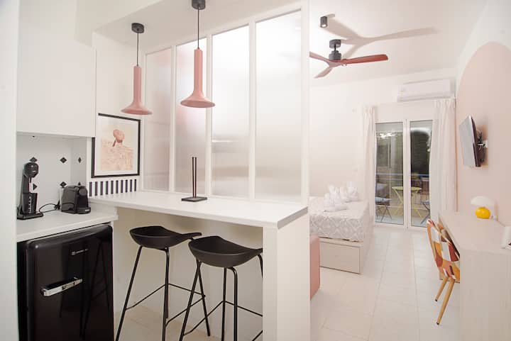 Space B / Central - Kalamata