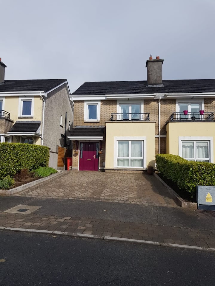 Modern House 5 Mins From Racecourse - Oranmore