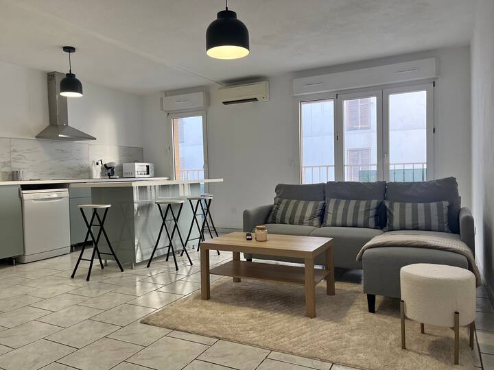 Neuf Et Cosy, 6ème Marseille - Marsella