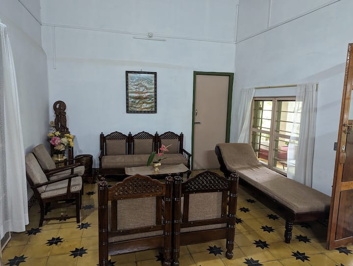 Spacious Farmhouse In The Nilgiris - Gudalur