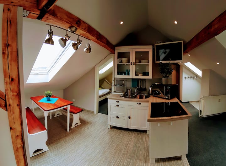 Schnuckelige Dachwohnung - Altenkunstadt