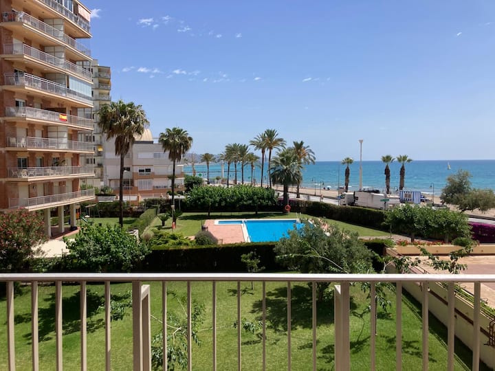 Apartamento En 1ª Línea De Playa - Islas Manolo - Castellón de la Plana