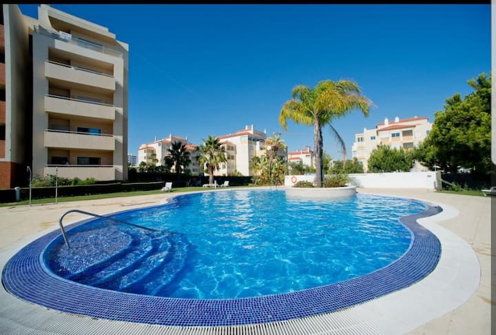 By The Sea - Ar 5 - Faro District