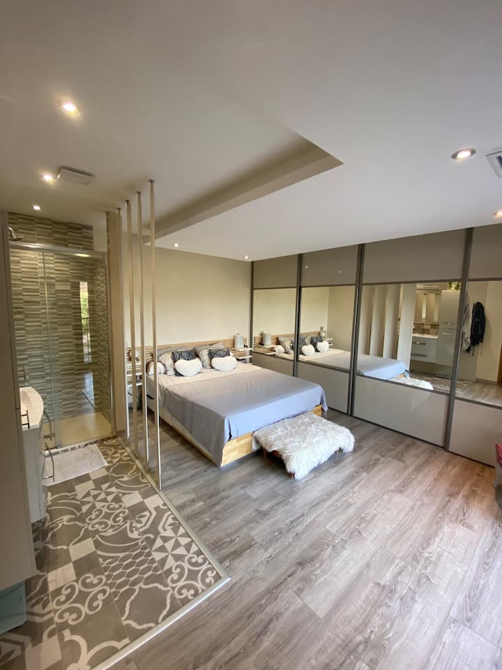 Maison Climatisée Piscine 6 Ch - Saint-Cyr-sur-Mer