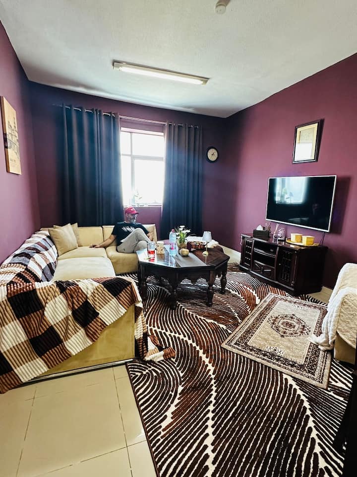 Stylishly Full Furnished Flat - Charjah