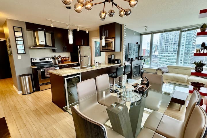 Spacious 3 Bedroom In Downtown Van - 溫哥華