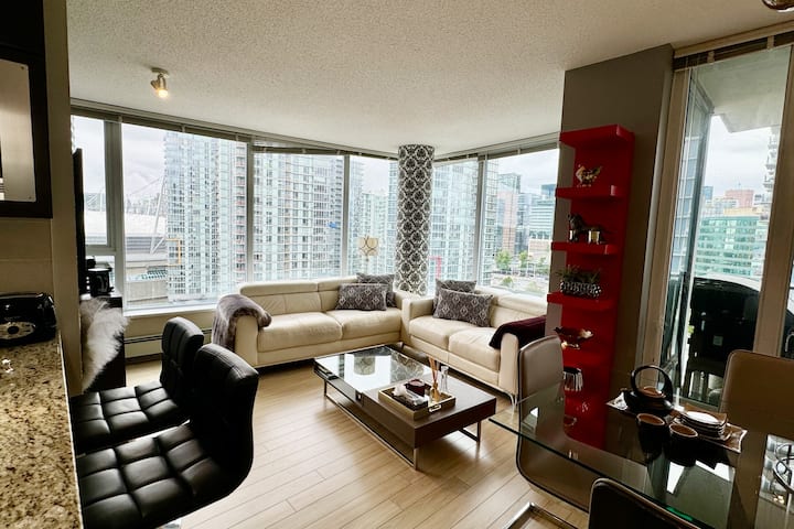 Spacious 3 Bed In Downtown Van_easy Fifa Access - Vancouver