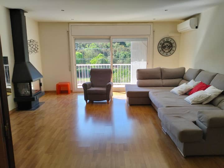 2 Habitaciones Para 5 Viajeros. - Mataró