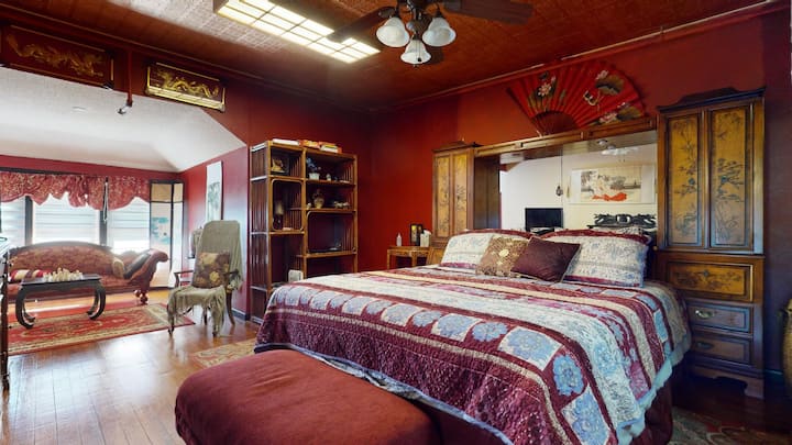 Black Pearl - Titusville, FL