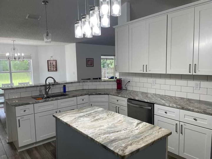 Navarre Hideaway By The Sea - Navarre, FL