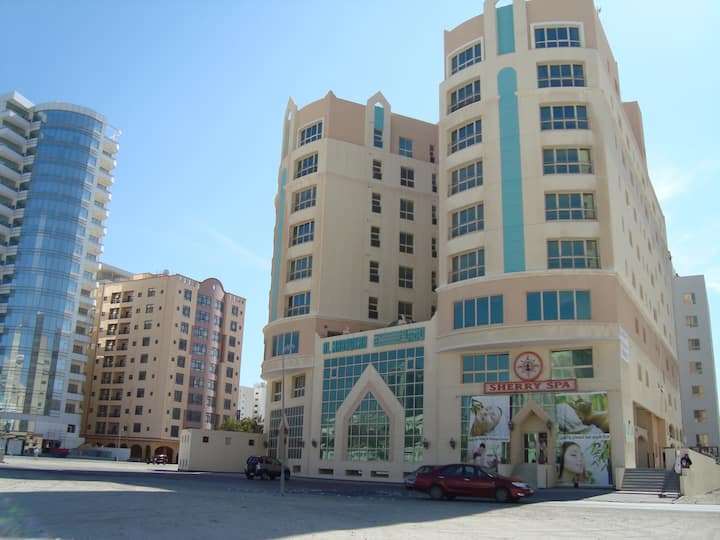 Luxurious Three-bedroom, Juffair - Bahreïn