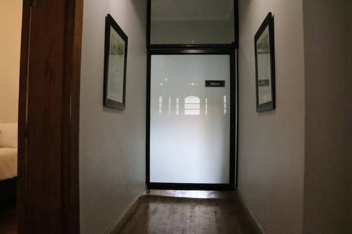 Shiraz (Villa Des Roses) - Paarl