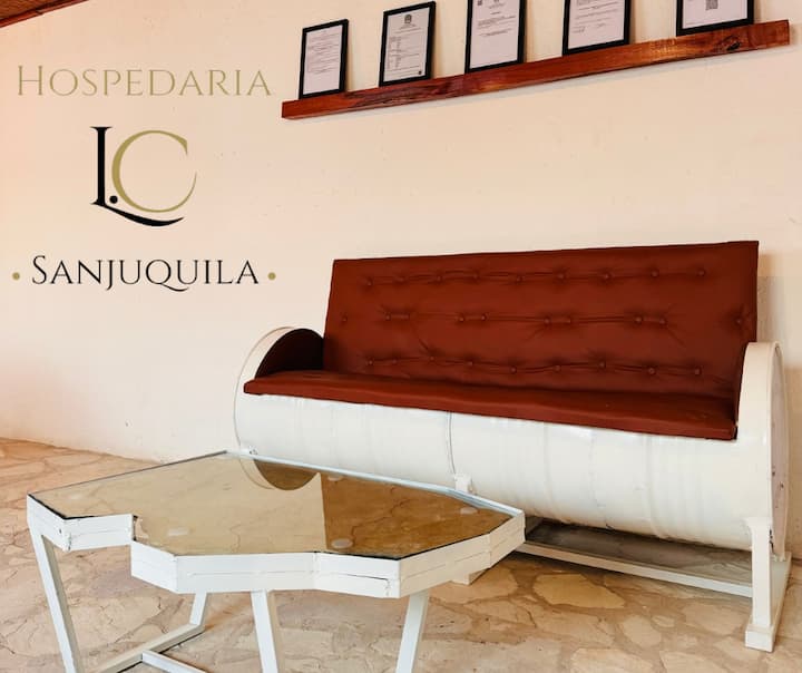 Hospedaria Sanjuquila - Angola