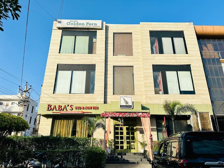 Deluxe Room By Golden Fern Hotel - Patiala