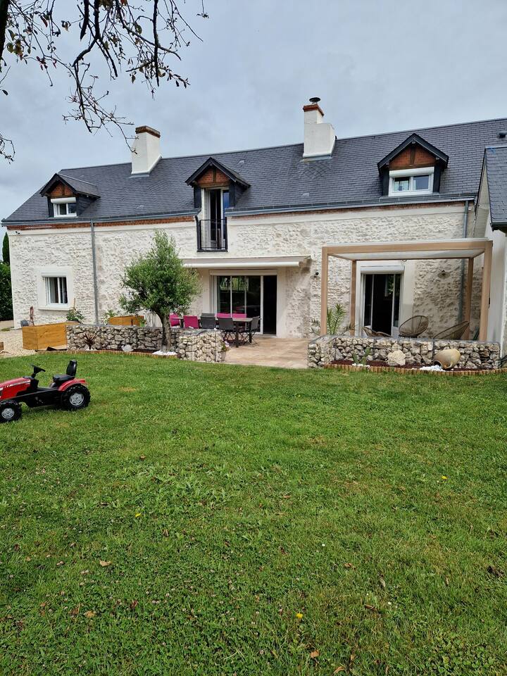 Longère Avec Jacuzzi - Orleans
