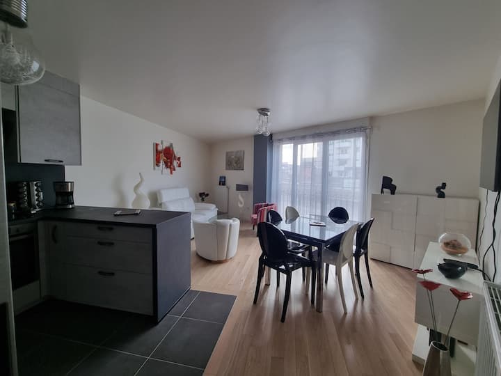 Appartement Entier 70m² 2 Chambres Près De Paris - Châtillon