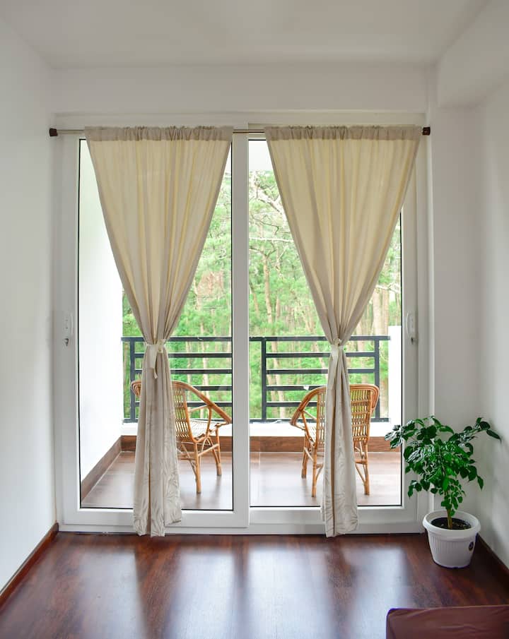 Risa  Forest Green Homestay - Shillong