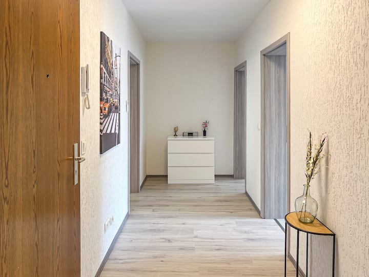 T&k Apartments- Duisburg- 3 Zimmer Mit Innenhof Eg - Duisburg