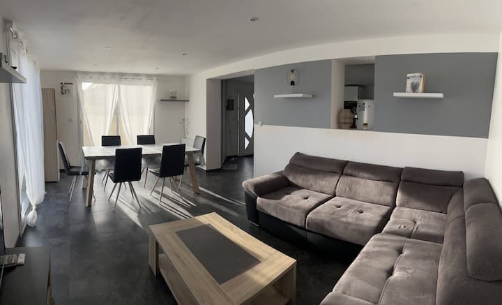 Belle Maison Spacieuse Au Centre - Île de Batz