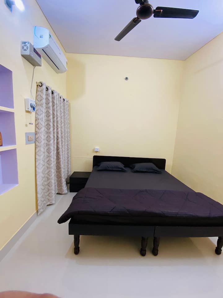 Suhana Homestay - Varanasi