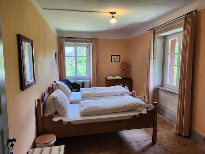 Gasthaus Crestasee "La Vie En Rose" - Flims